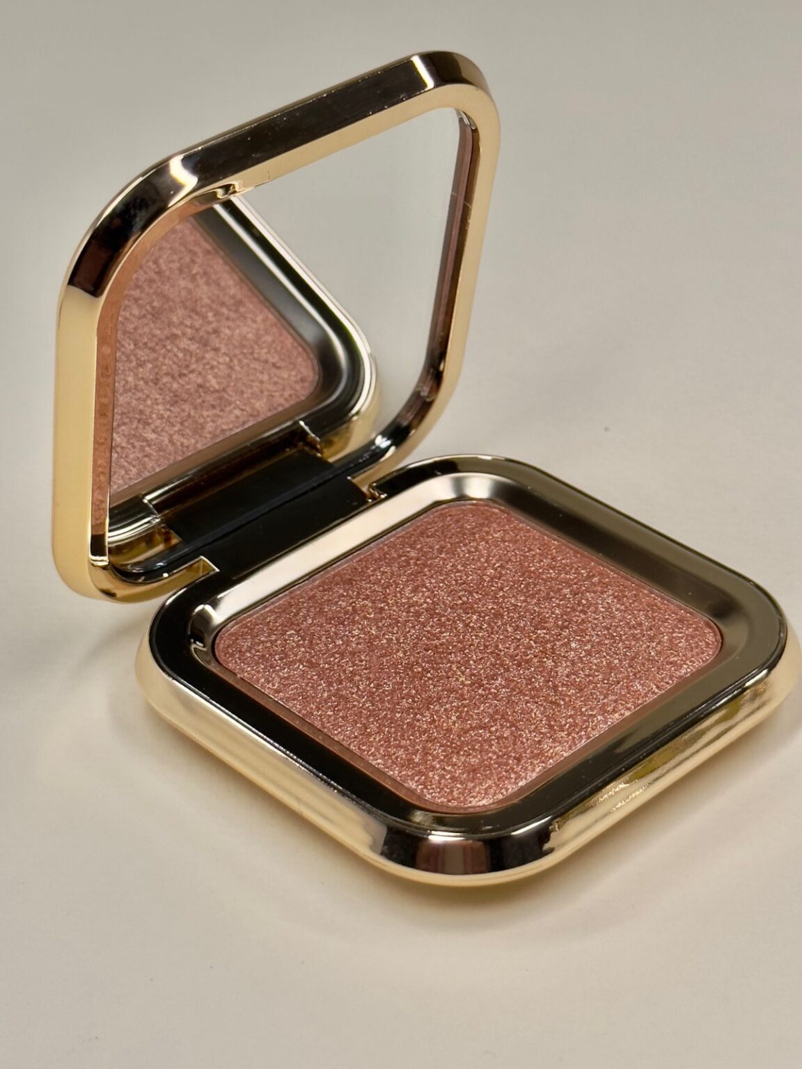 iluminador 1st scene atenea – Girly Maquillaje | makeup